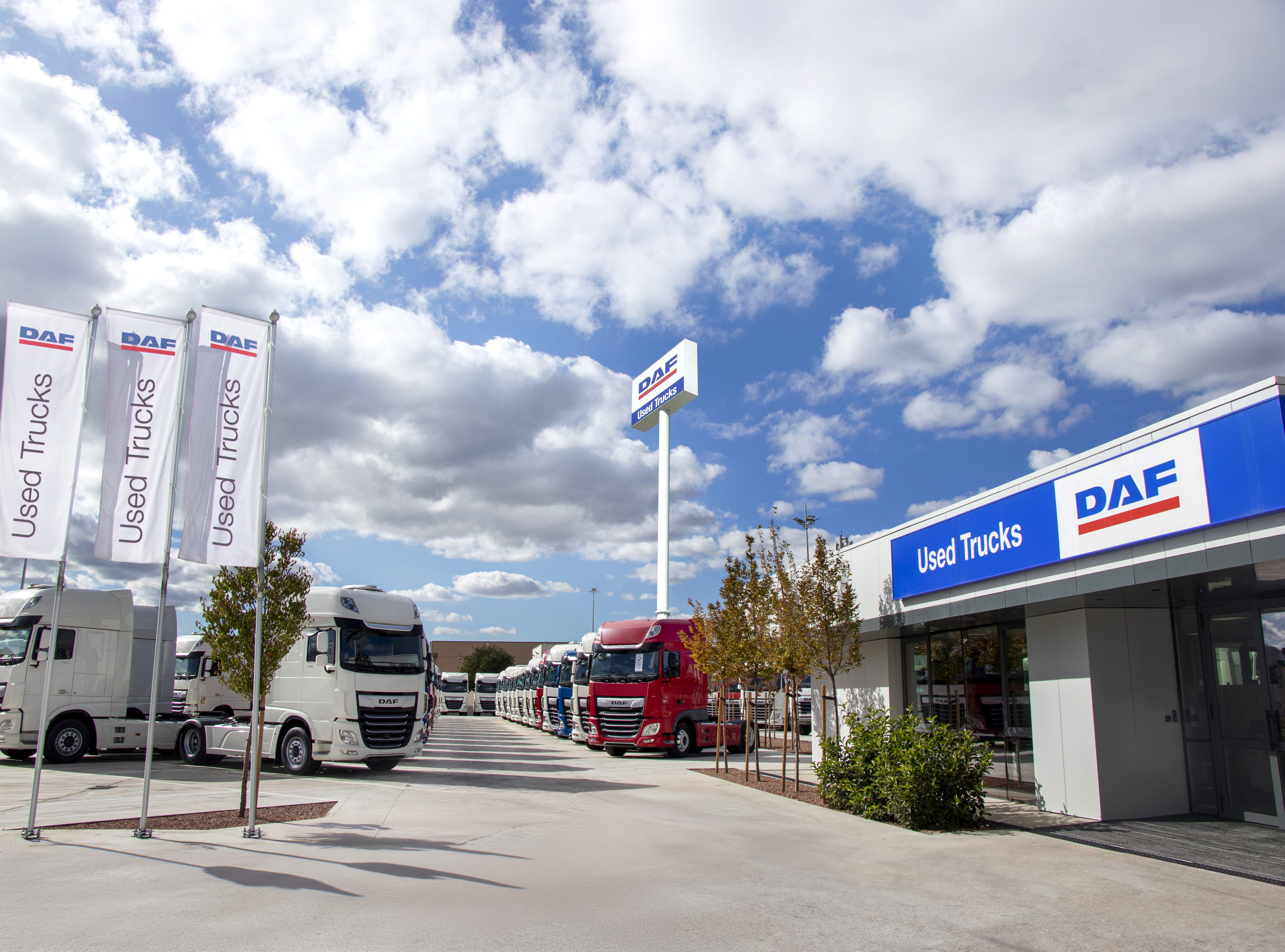DAF Webshop | 2025-Q1